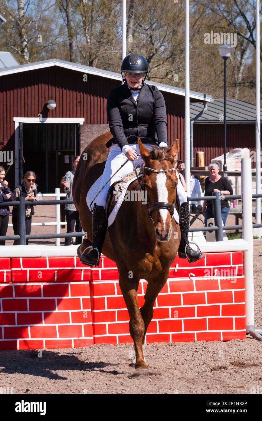 SHOW JUMPING, LOCAL EVENT, ACTION: A local Invitational Show Jumping ...