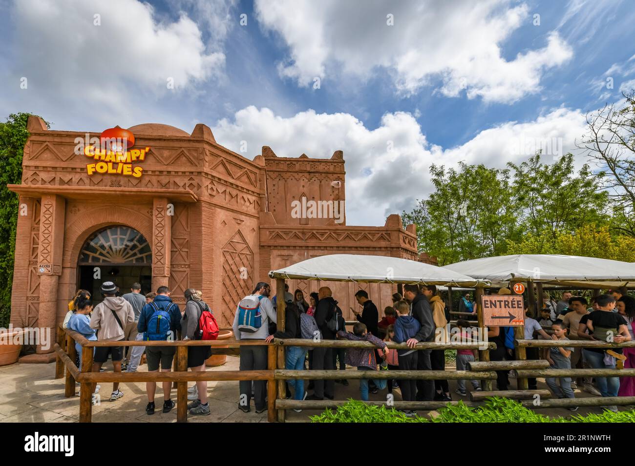 Exterior of the dark ride "Champi'folies' at Le Pal theme park in ...