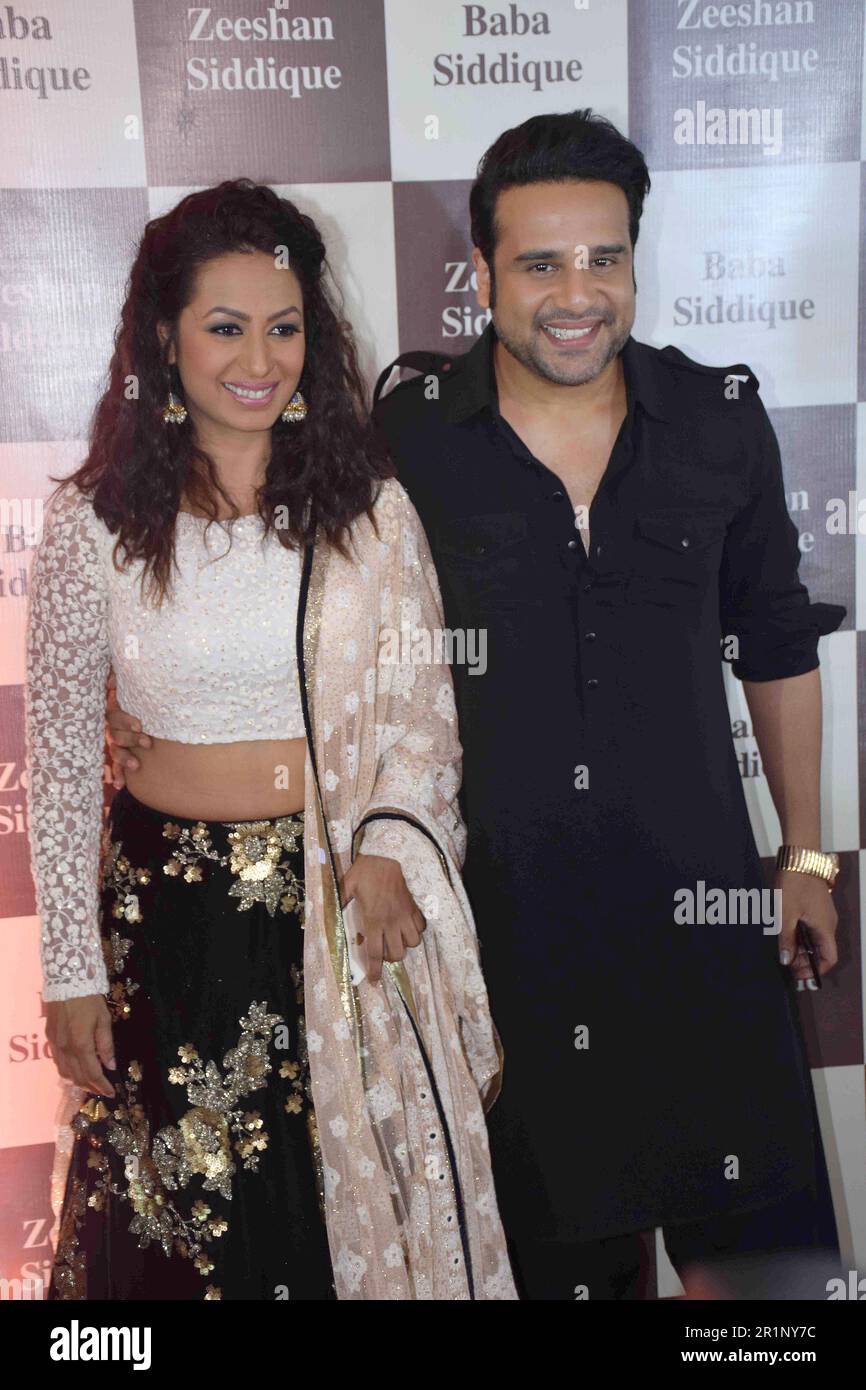 Actress couple hi-res stock photography and images - Alamy