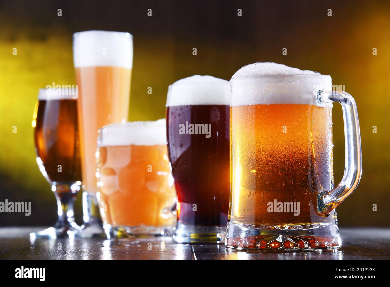 Beer composition hi-res stock photography and images - Alamy