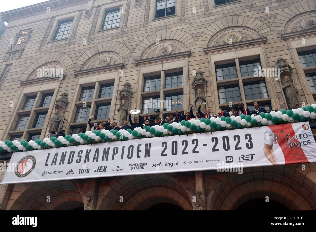 ROTTERDAM - Feyenoord players with the champion scale on the balcony of ...