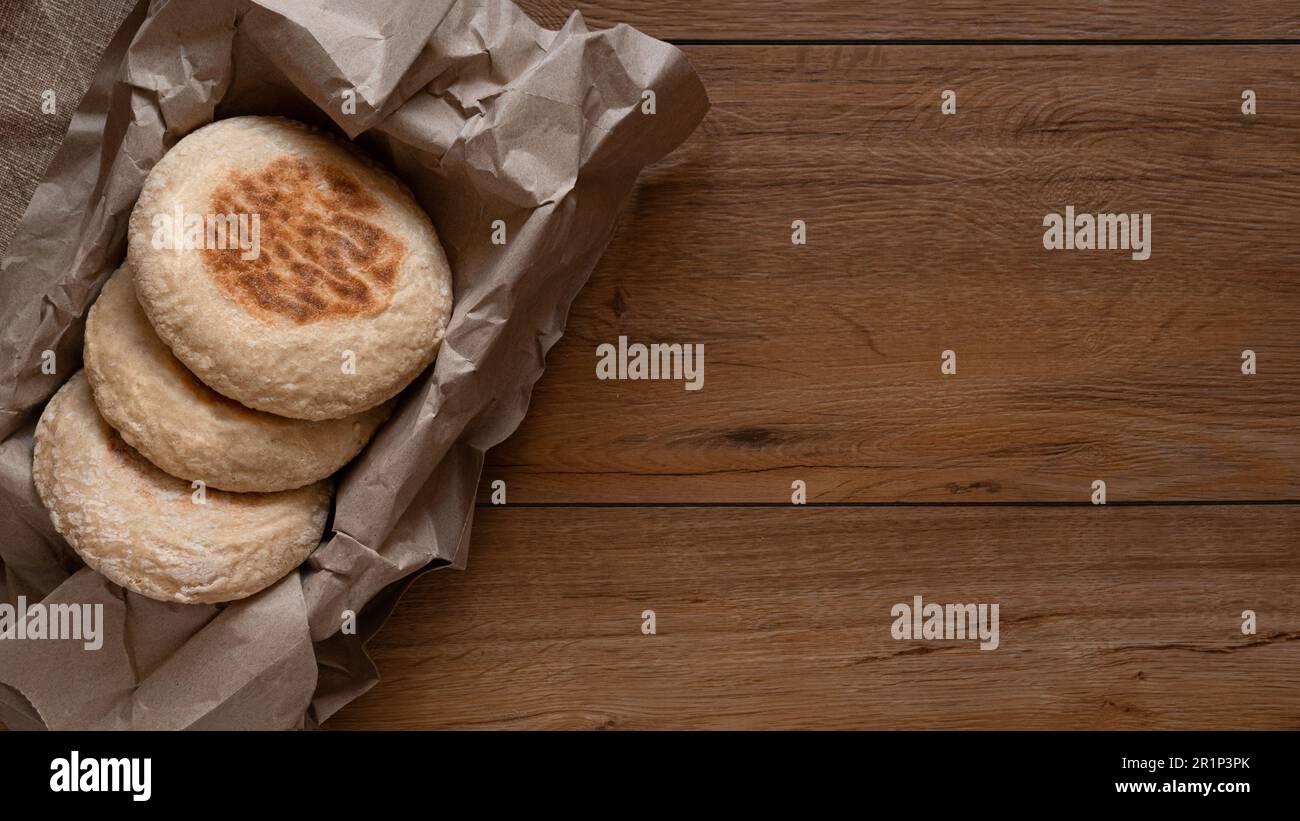 Traditional Portuguese bread Bolo Do Caco Stock Photo - Alamy