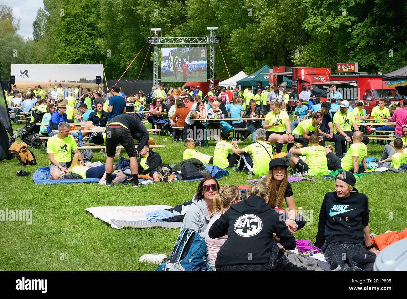 The Vltava Run relay running race is a 360 km long race leading from ...