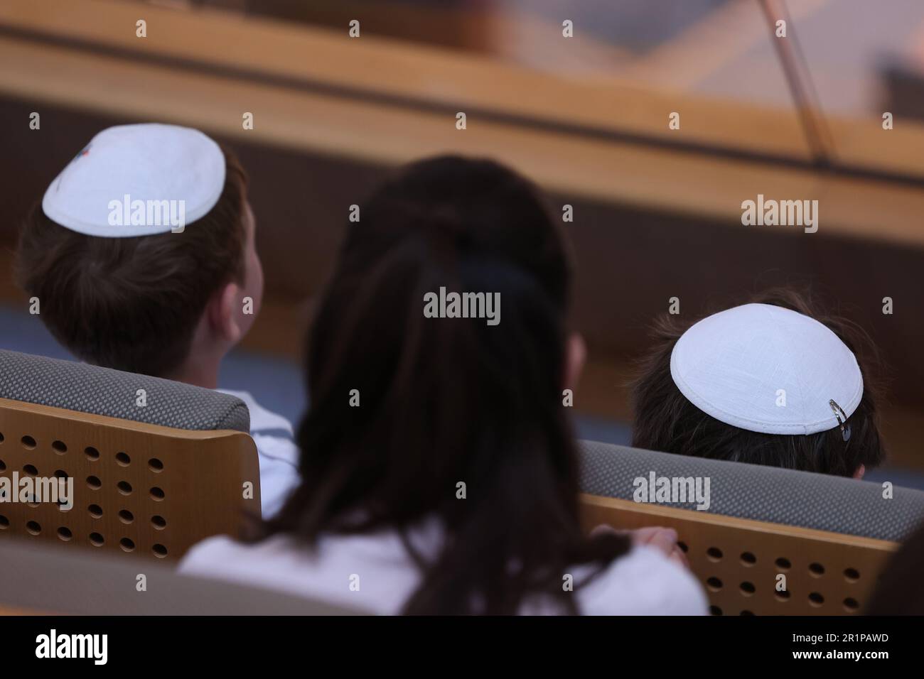 Duesseldorf, Germany. 15th May, 2023. Children with a kippa on their ...