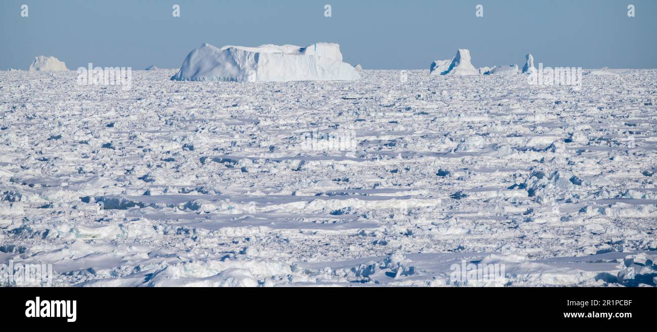 Antarctica, pack ice on the Amundsen Sea Stock Photo - Alamy