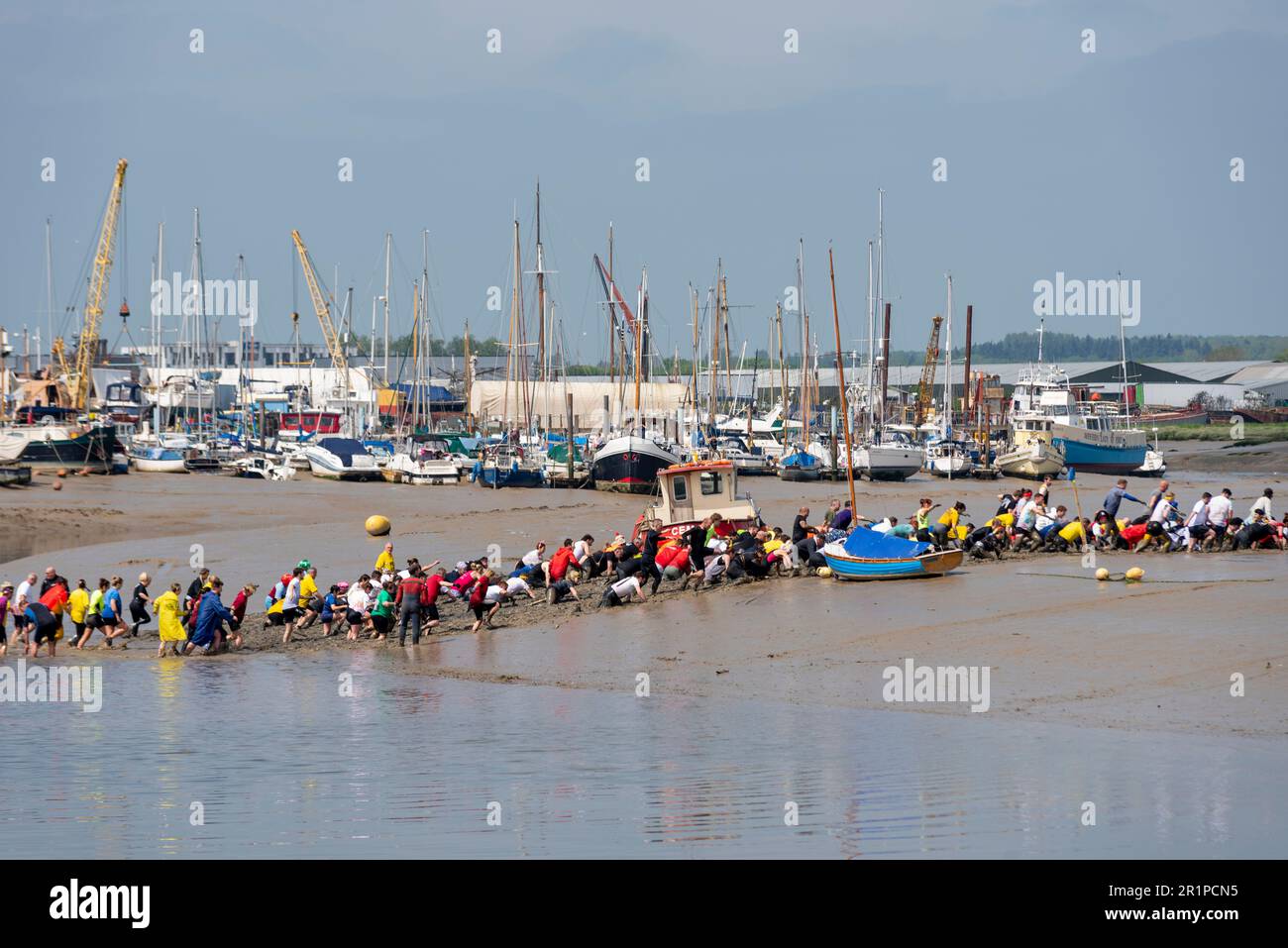 Maldon essex boats hi-res stock photography and images - Alamy