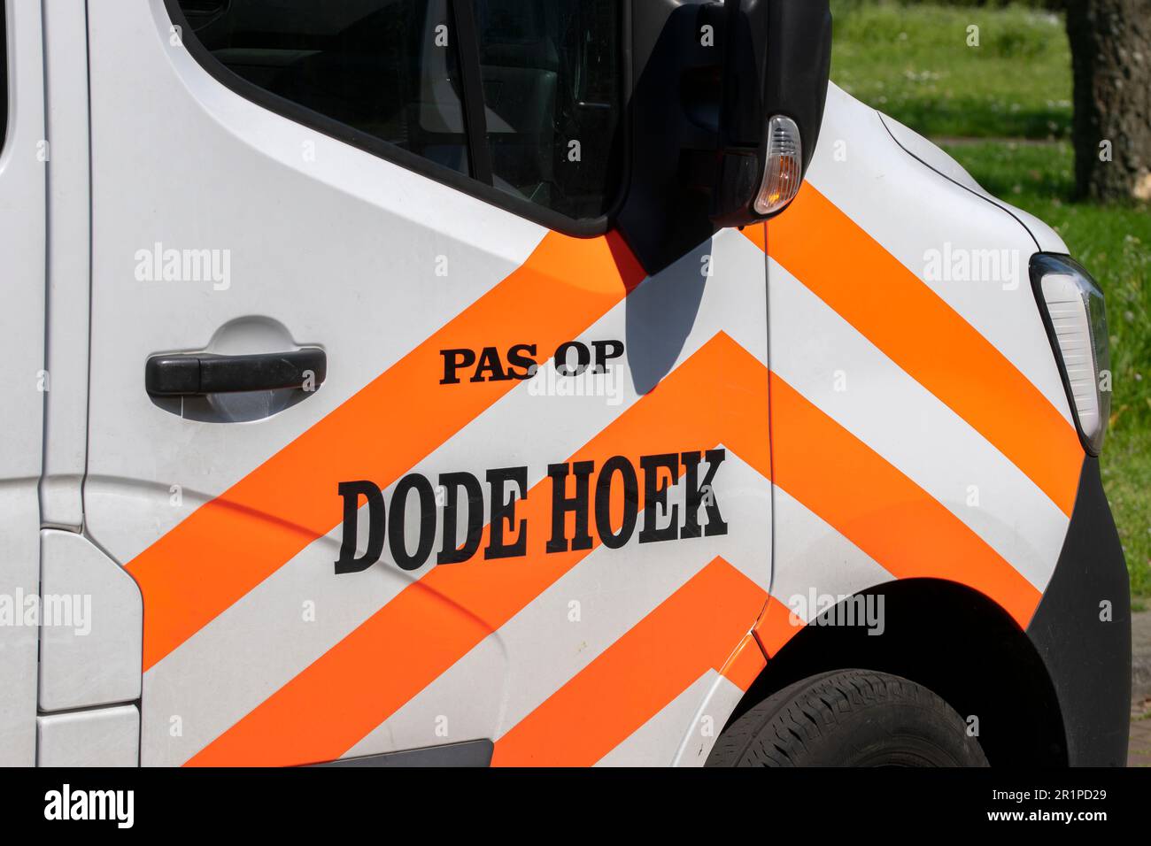 Warning angles hi-res stock photography and images - Alamy