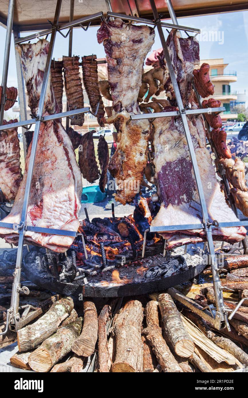 Huge outdoor bbq hi-res stock photography and images - Alamy