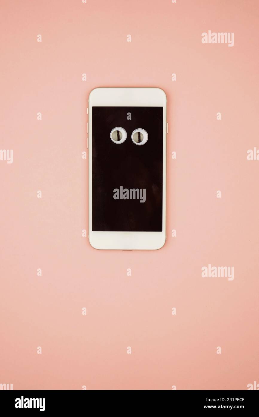 Phone eyes hi-res stock photography and images - Alamy