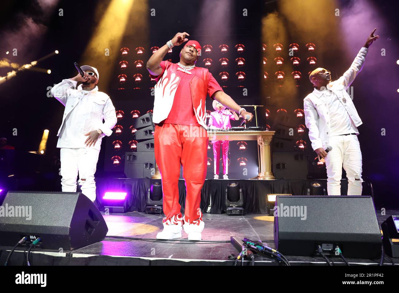 New York, NY, USA. 12th May, 2023. Mase & 112 at Dj Cassidy's Pass The ...