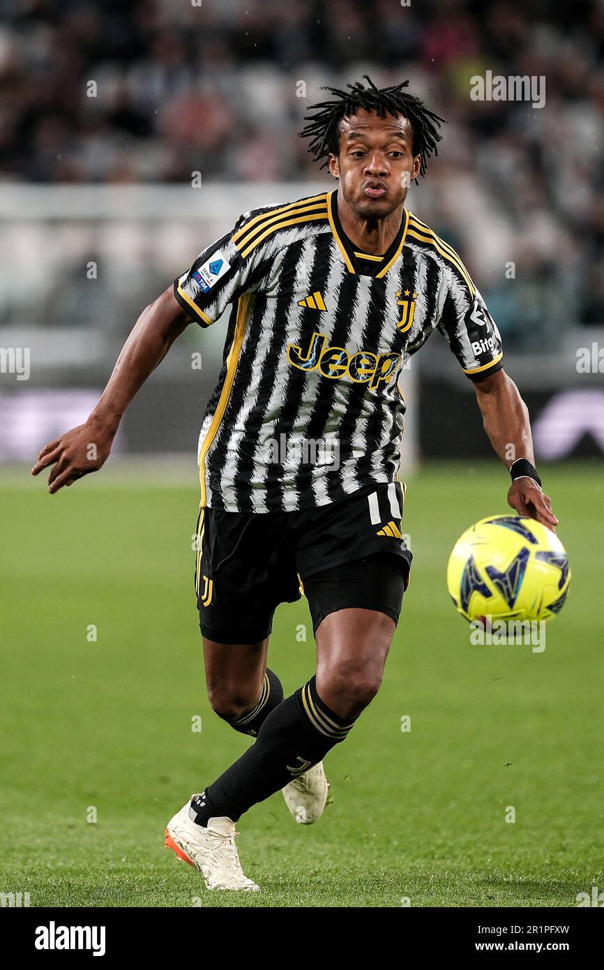 Juan cuadrado hi-res stock photography and images - Alamy