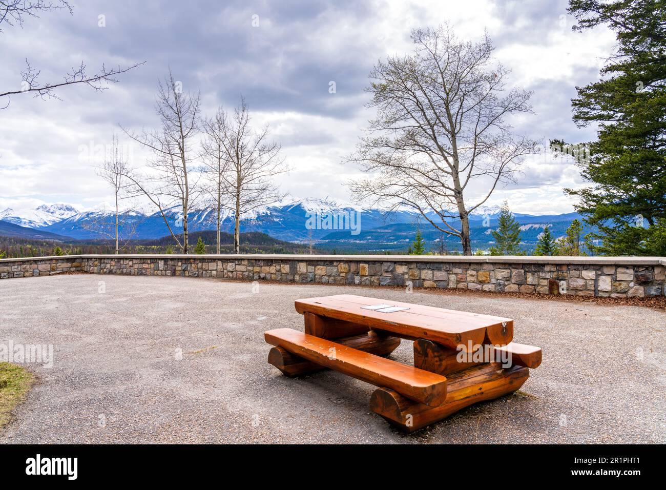 Maligne Overlook viewpoint in summer. Jasper National Park, Alberta ...