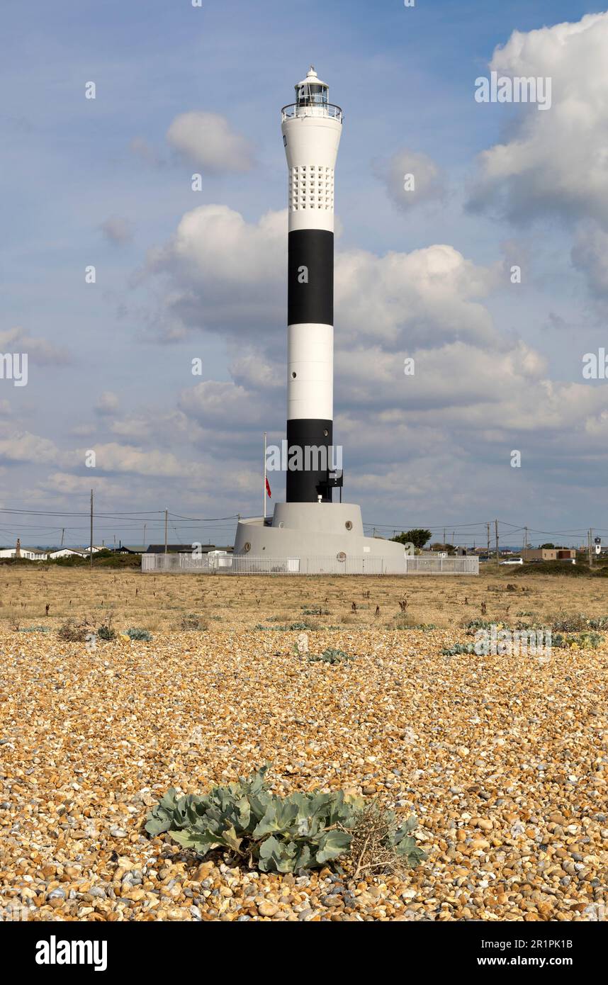 Dungeness lighthouse kent hi-res stock photography and images - Alamy