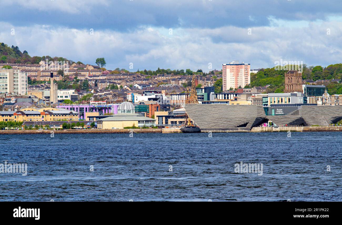 Dundee, Tayside, Scotland, UK. 15th May, 2023. UK Weather: Northeast ...