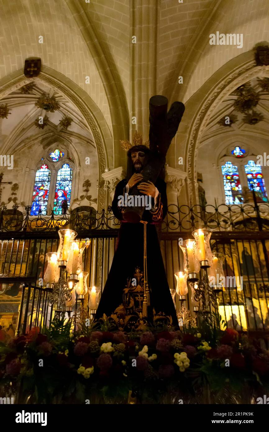 Jesus tied in cross hi-res stock photography and images - Alamy