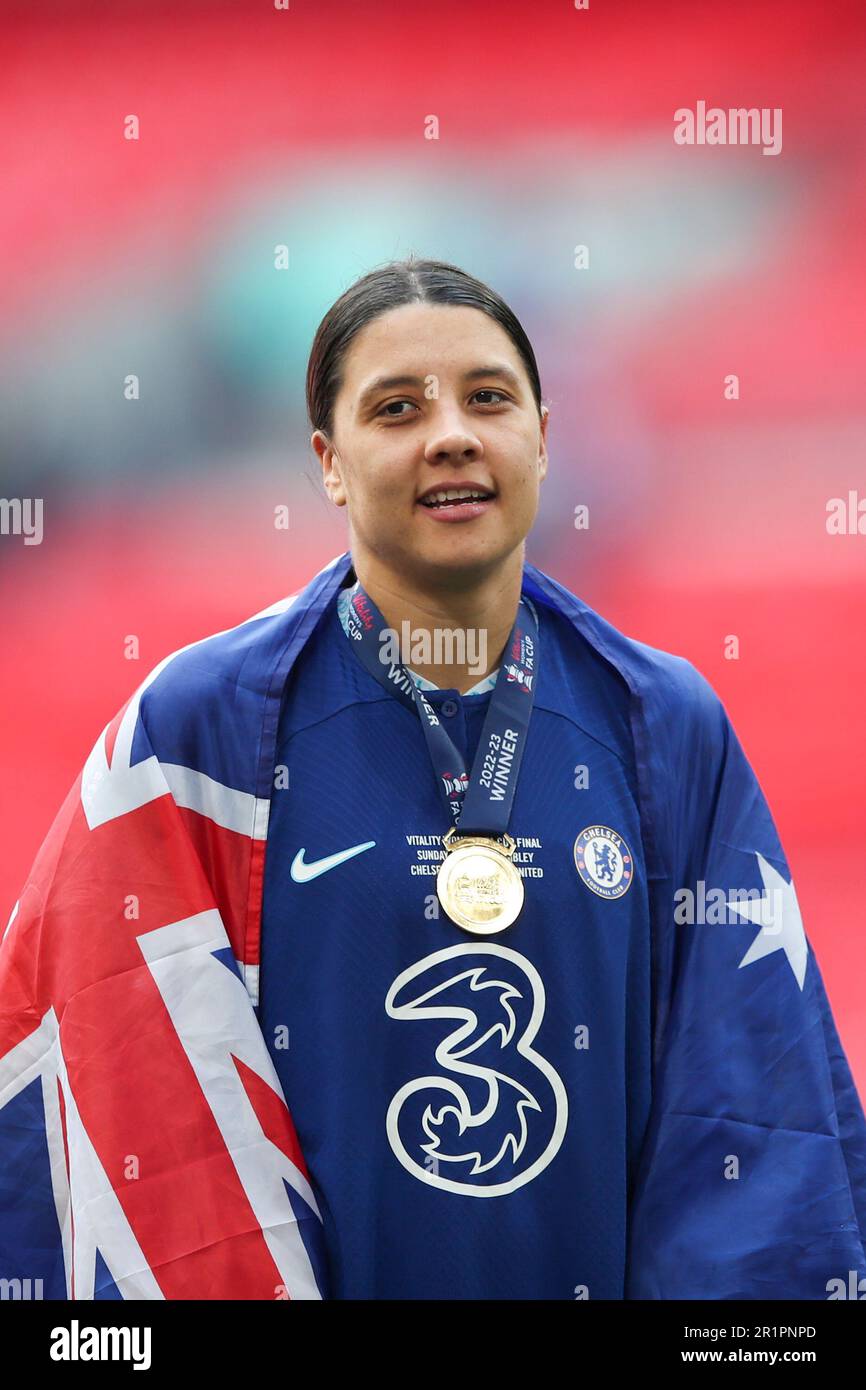Fa cup winners medal hi-res stock photography and images - Alamy