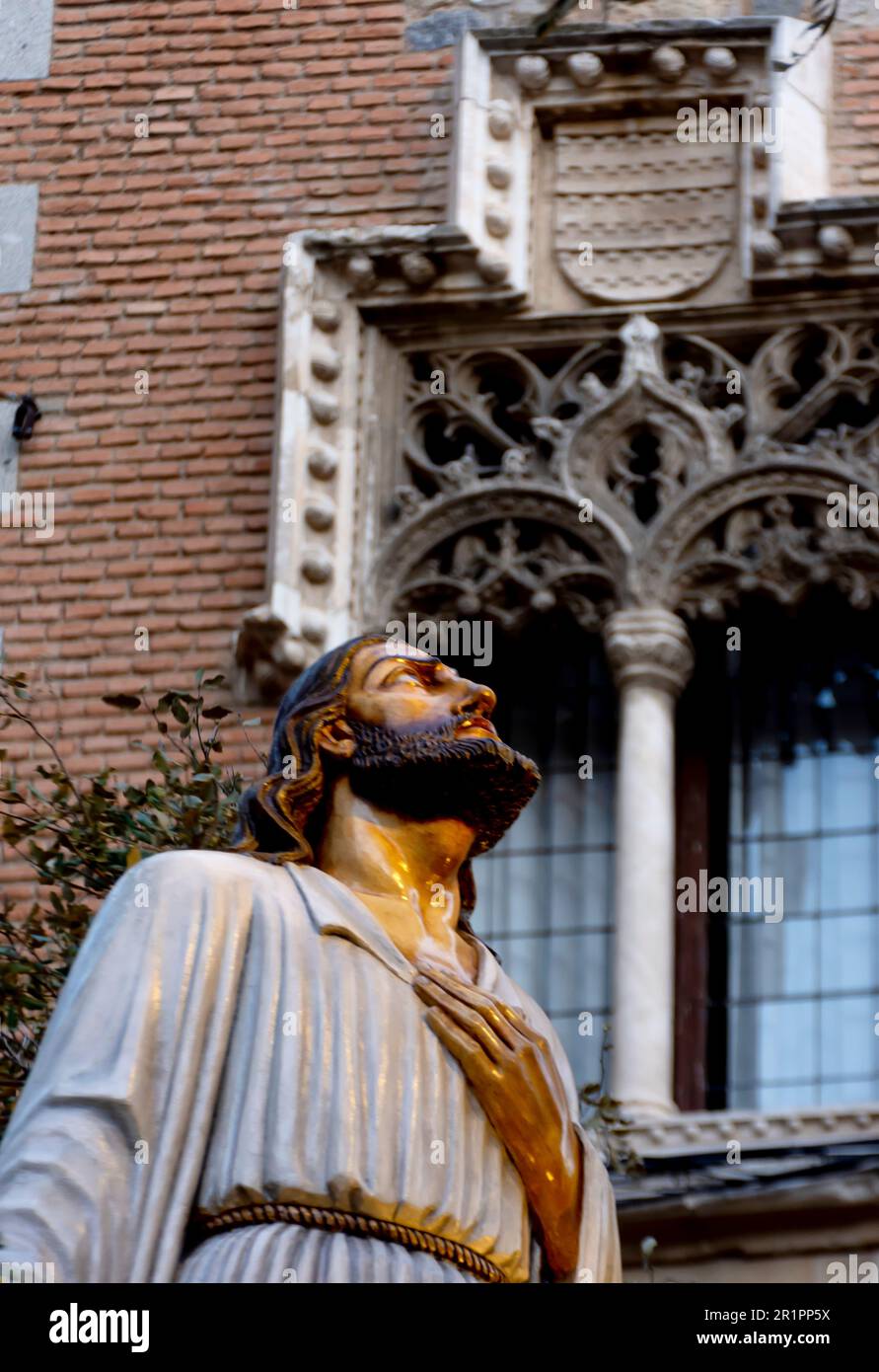 Jesus tied in cross hi-res stock photography and images - Alamy