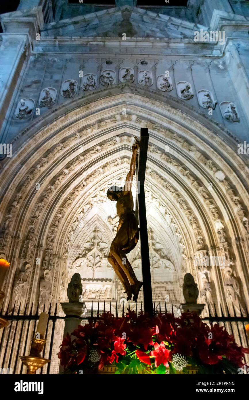 Jesus tied in cross hi-res stock photography and images - Alamy