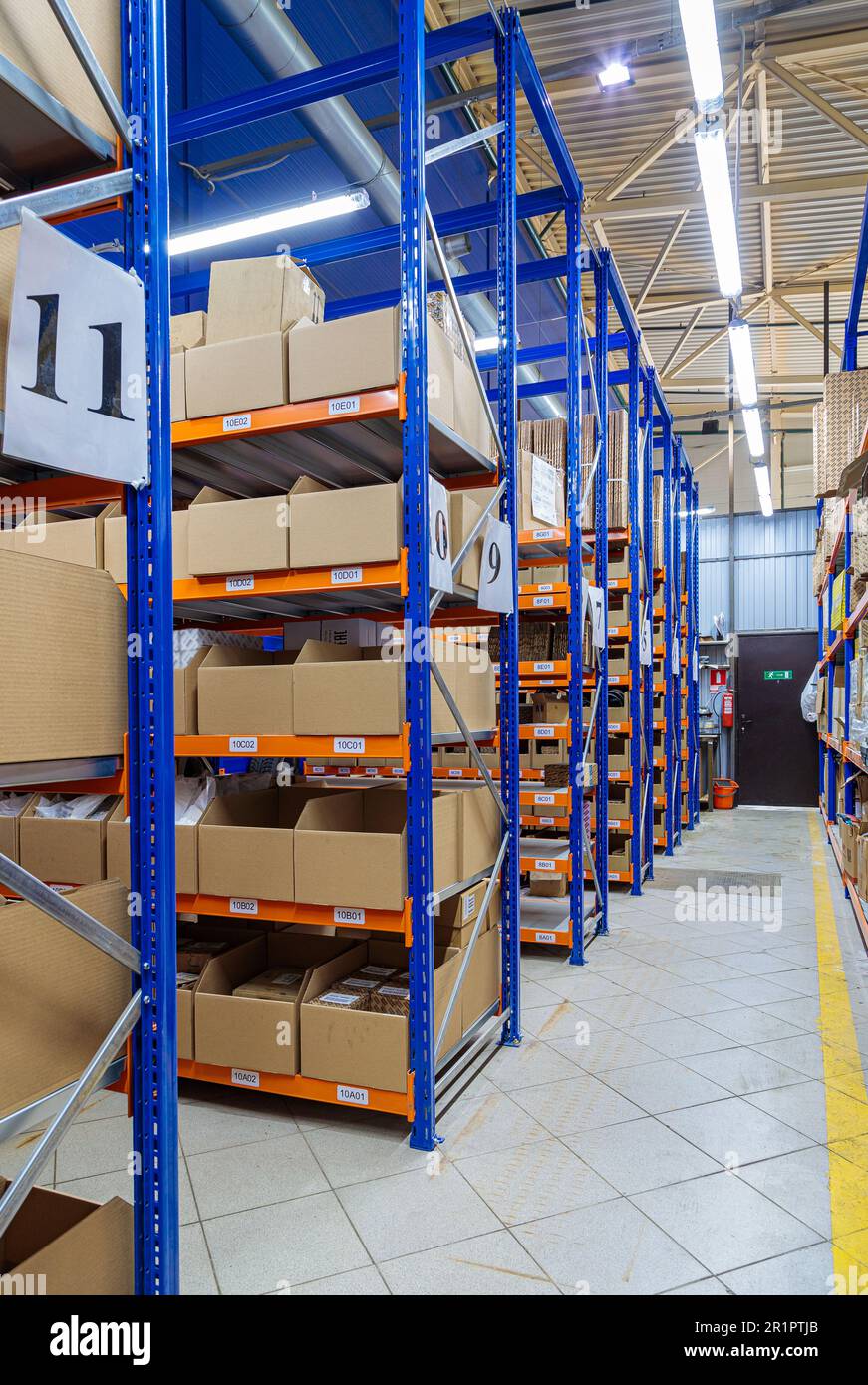 High racks hi-res stock photography and images - Alamy