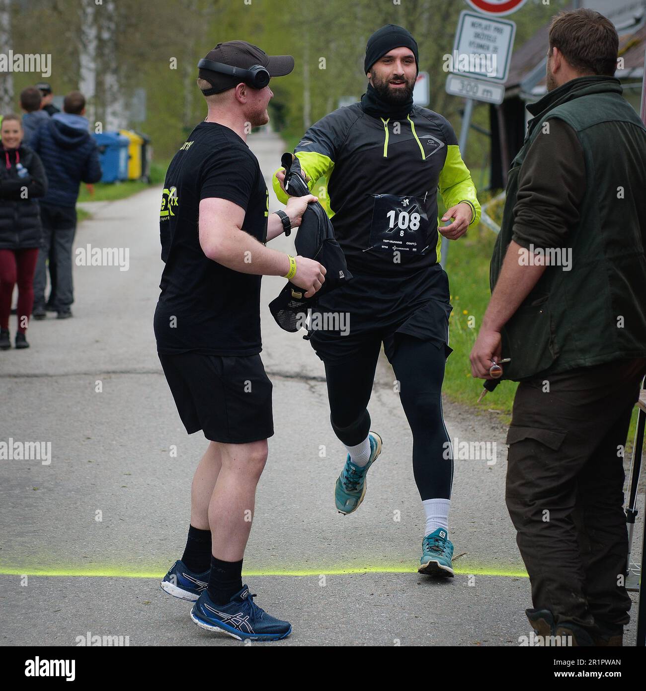 Run cycle race hi-res stock photography and images - Alamy