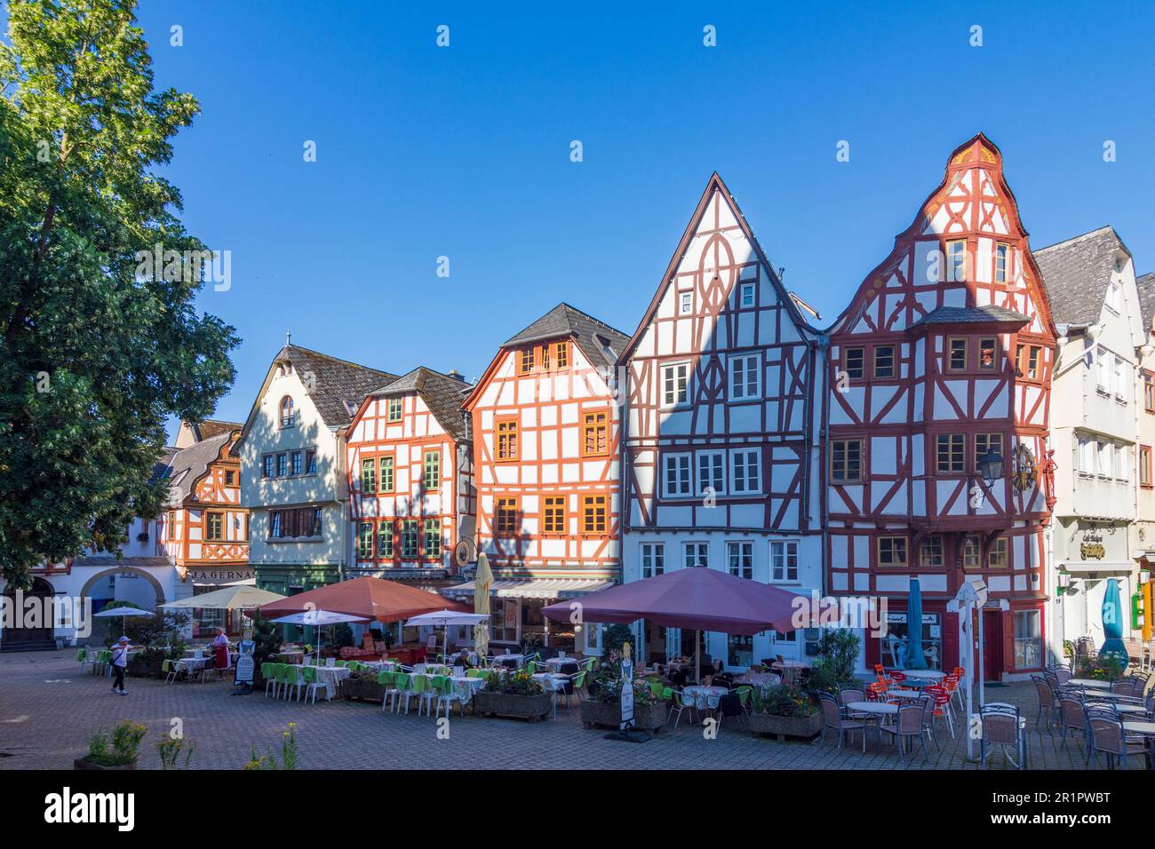 Half timbered house in lahntal hi-res stock photography and images - Alamy