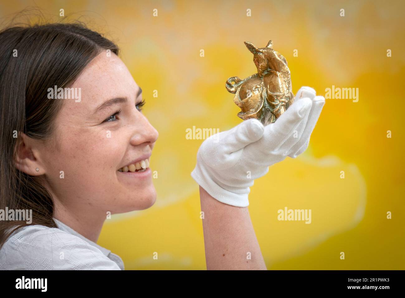 Bronze sculpture of a goat hi-res stock photography and images - Alamy