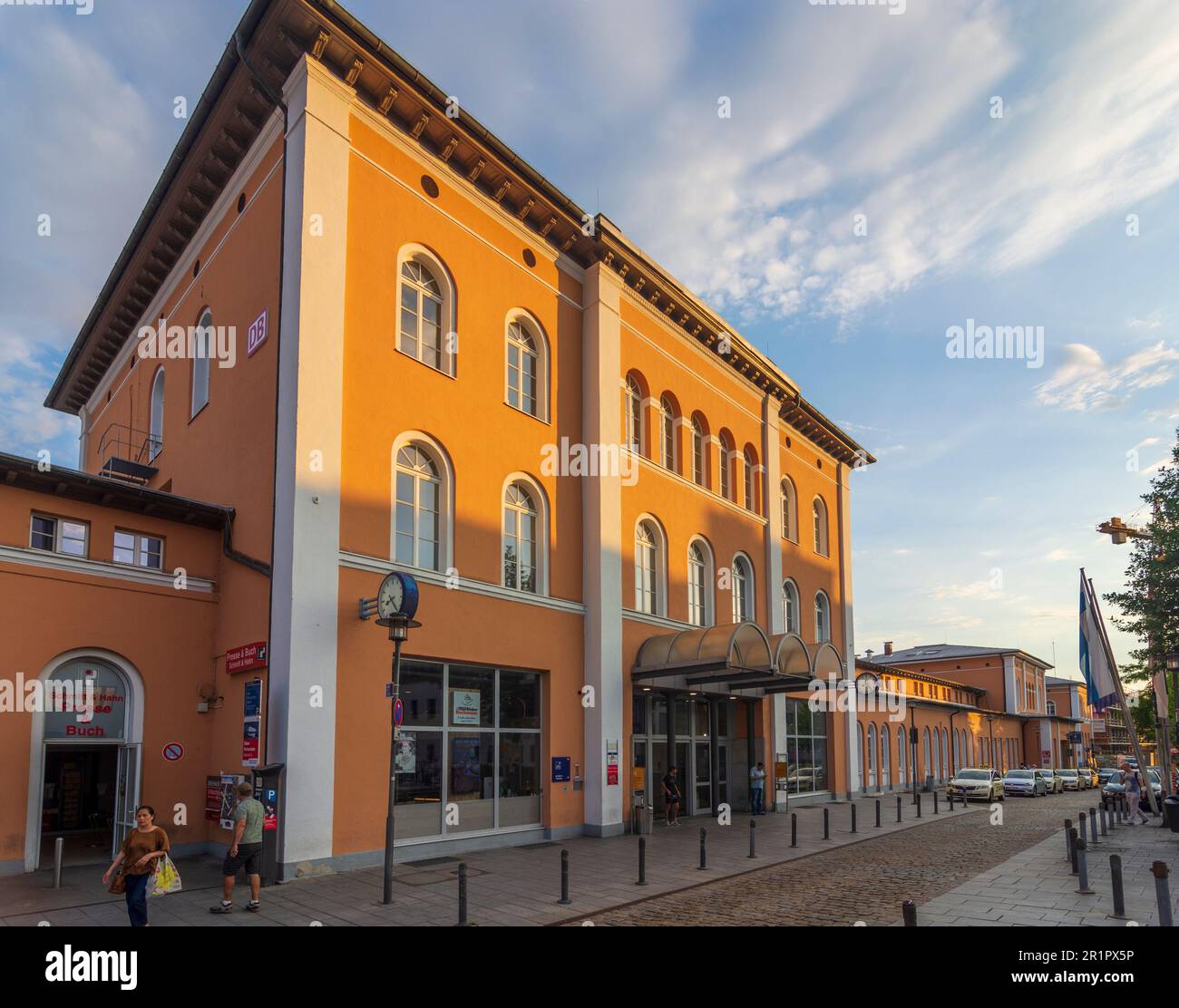 Passau hauptbahnhof hi-res stock photography and images - Alamy