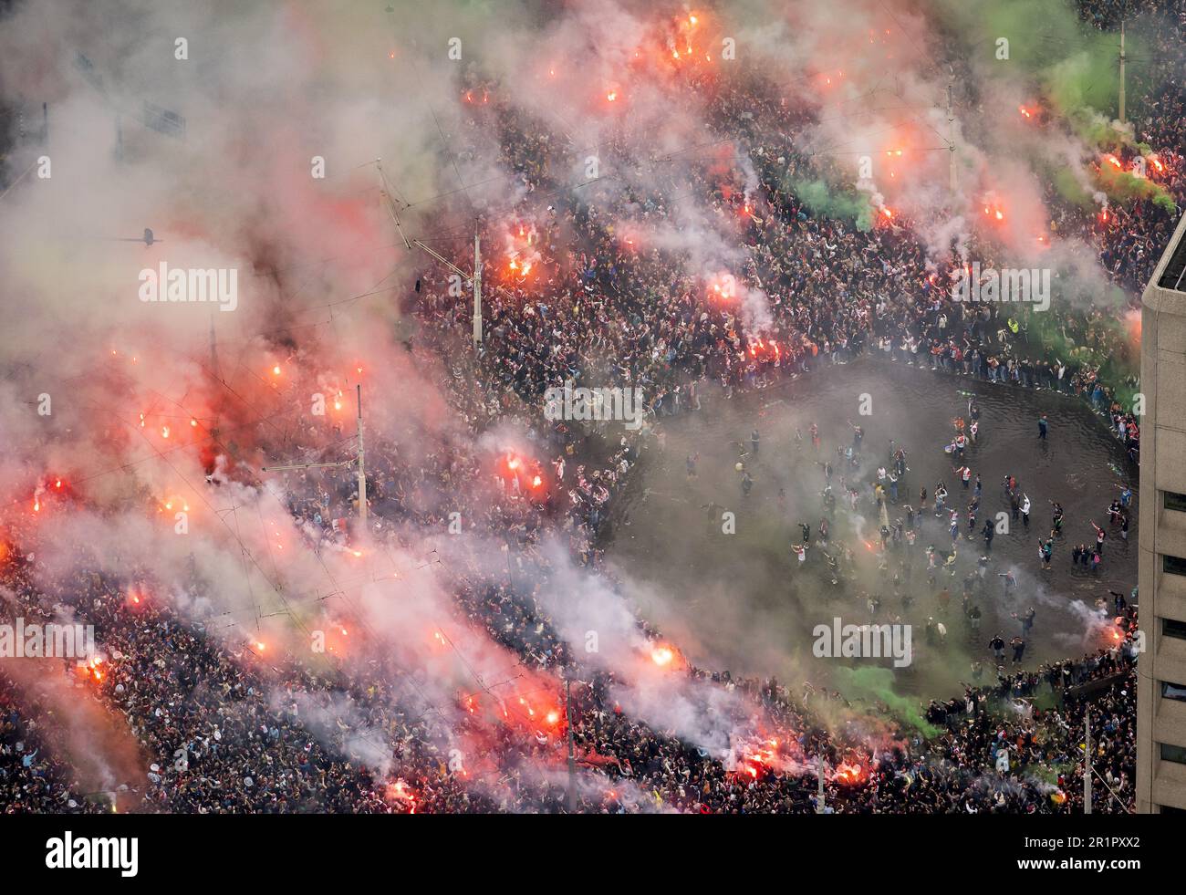 ROTTERDAM - Aerial photo of fans on the Hofplein, during the Feyenoord ...