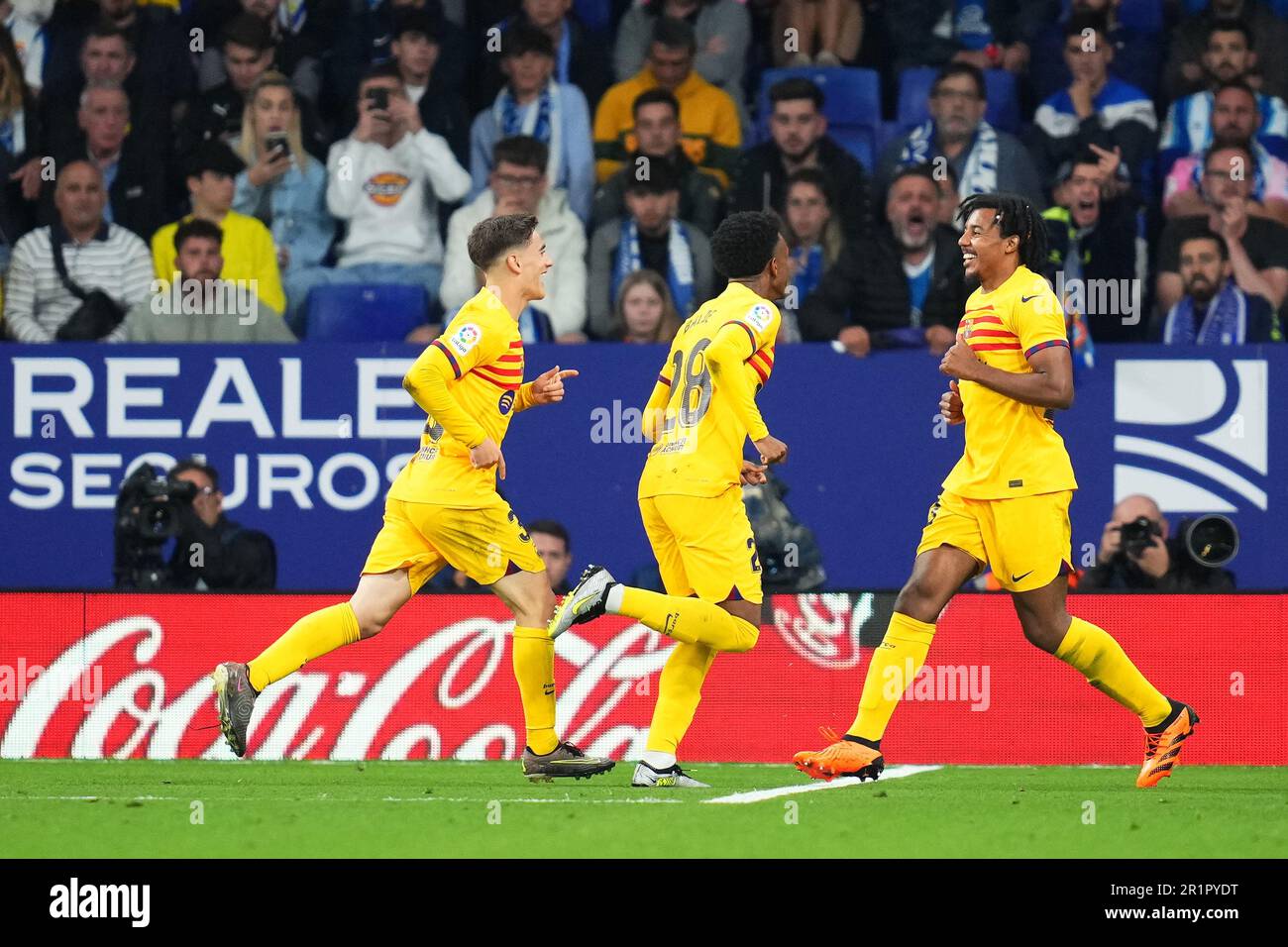 Jules kounde alejandro balde hi-res stock photography and images - Alamy