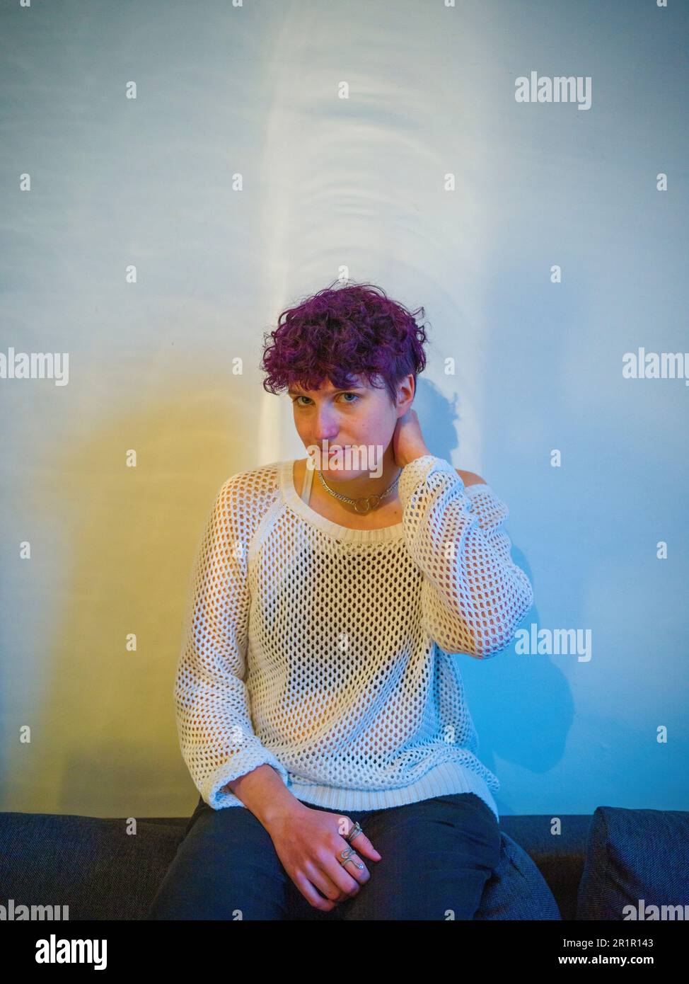Short haired person on sofa hi-res stock photography and images - Alamy