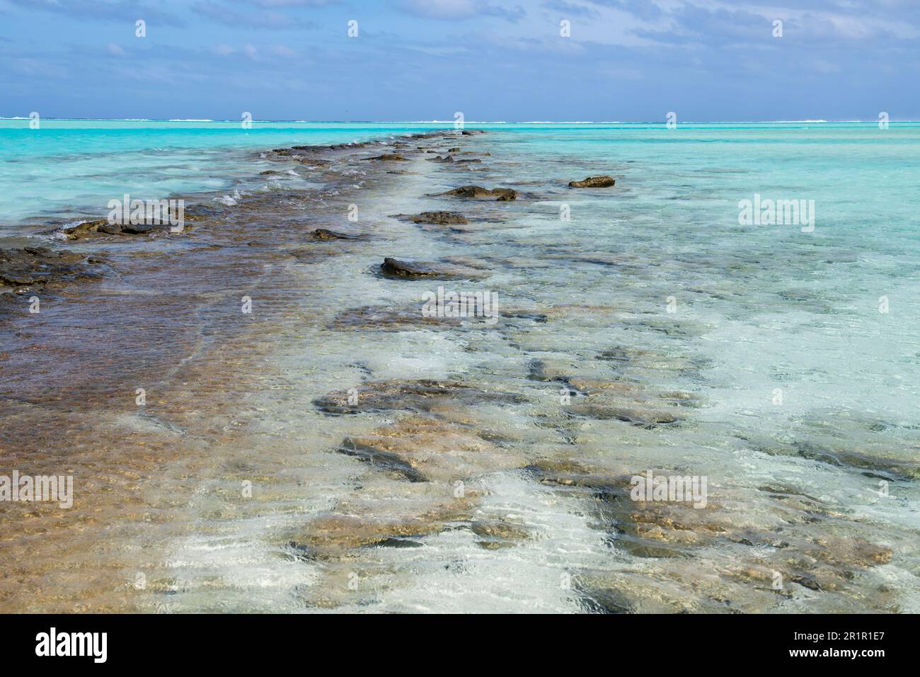 New Zealand, Cook Islands, Aitutaki, One Foot Island Stock Photo - Alamy