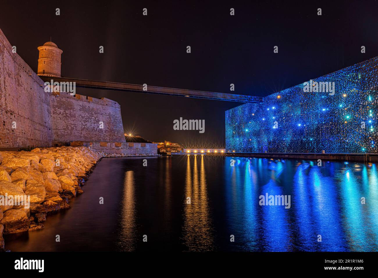 Harbour entrance with mucem hi-res stock photography and images - Alamy