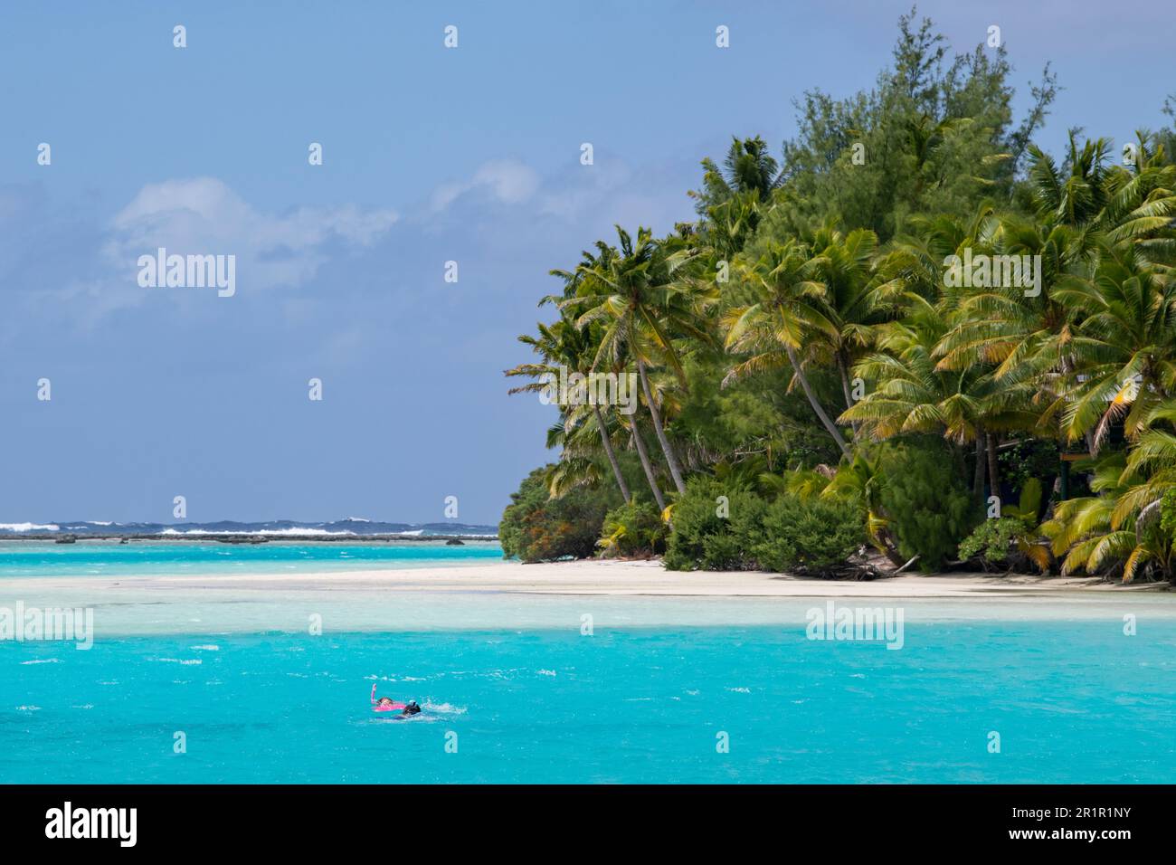 New Zealand, Cook Islands, Aitutaki, One Foot Island Stock Photo - Alamy