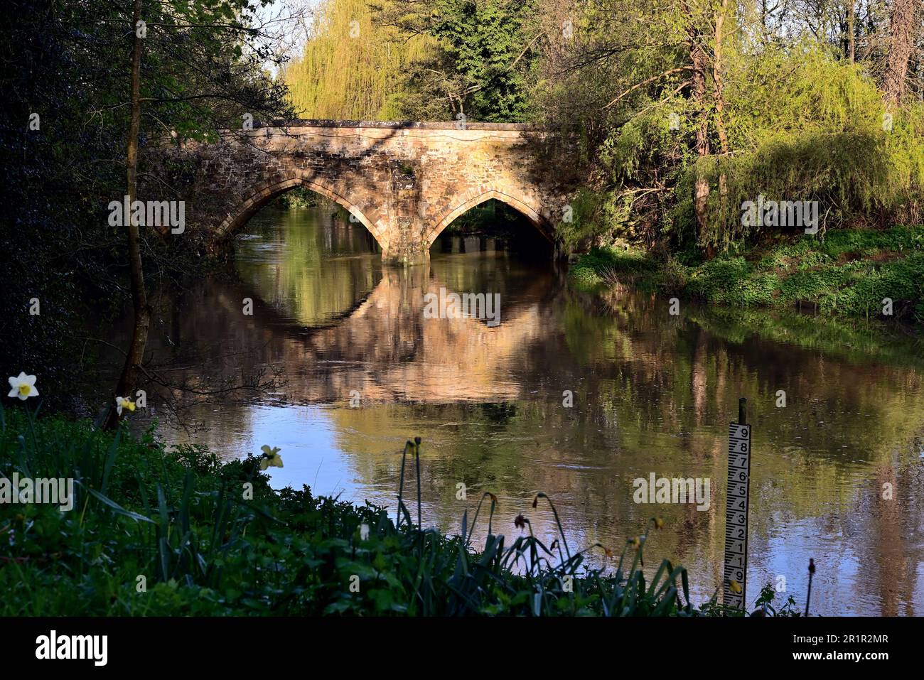 Hever Bridge across the river Eden, Hever, Kent Stock Photo - Alamy