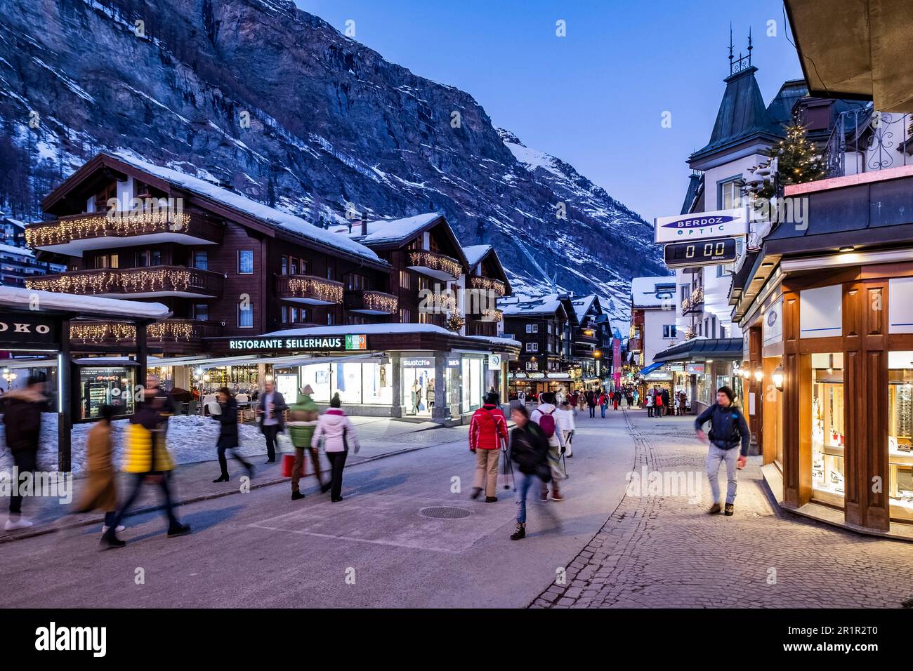 People in the Bahnhofstrasse of Zermatt, Zermatt, Valais, Switzerland ...