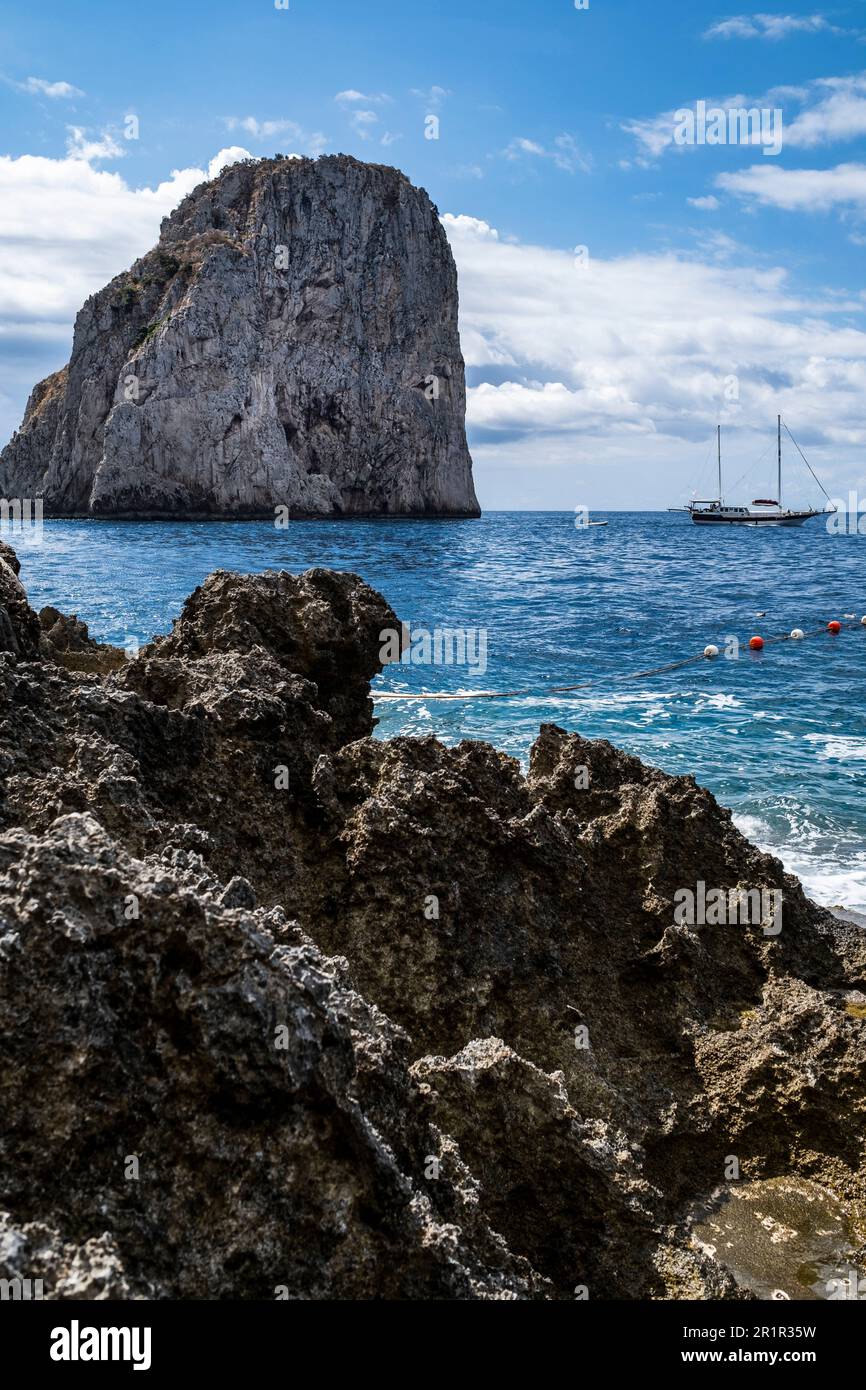 Sailing boat at Faraglioni Rock, Capri, Gulf of Naples, Campania, Italy ...