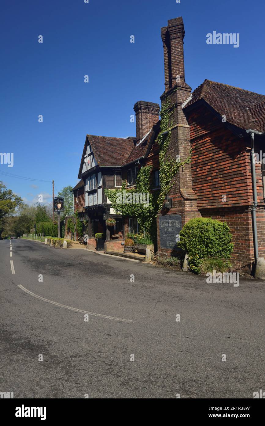 The King Henry VIII country pub in the village of Hever, Kent, dating ...