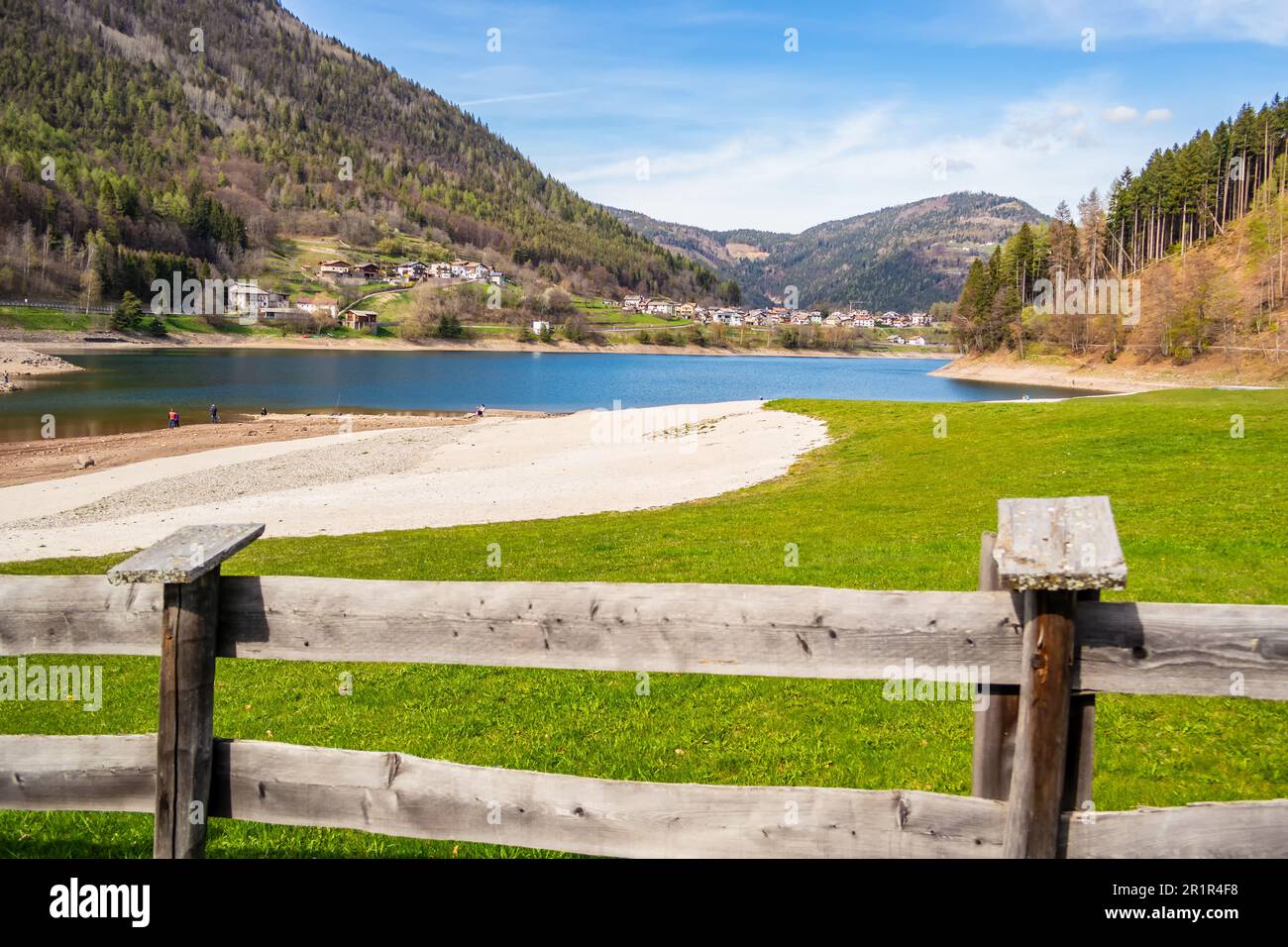 Piazze lake hi-res stock photography and images - Alamy