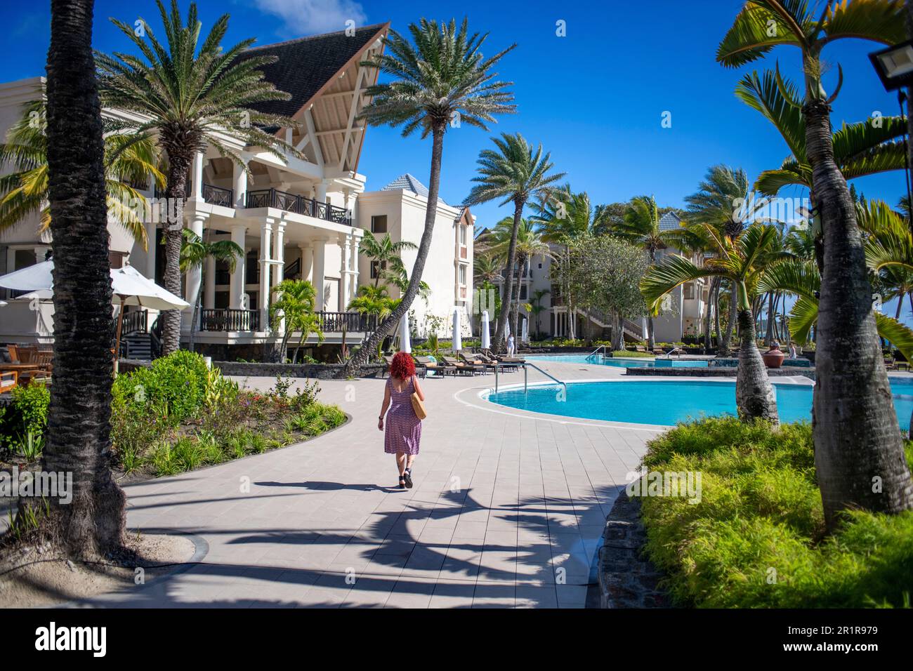 he Residence luxury five stars hotel in Belle Mare beach, Quatre cocos ...