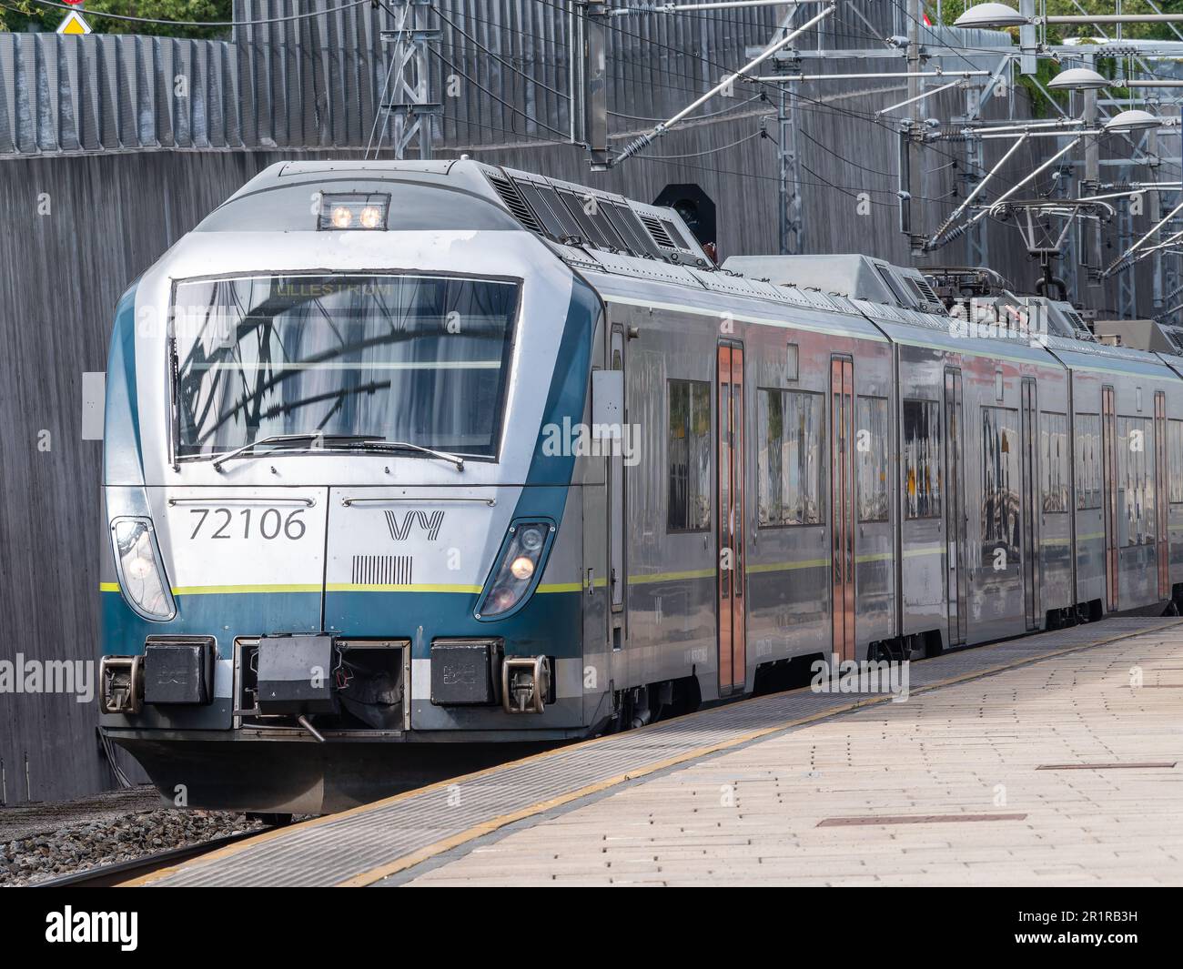 Government train hi-res stock photography and images - Alamy