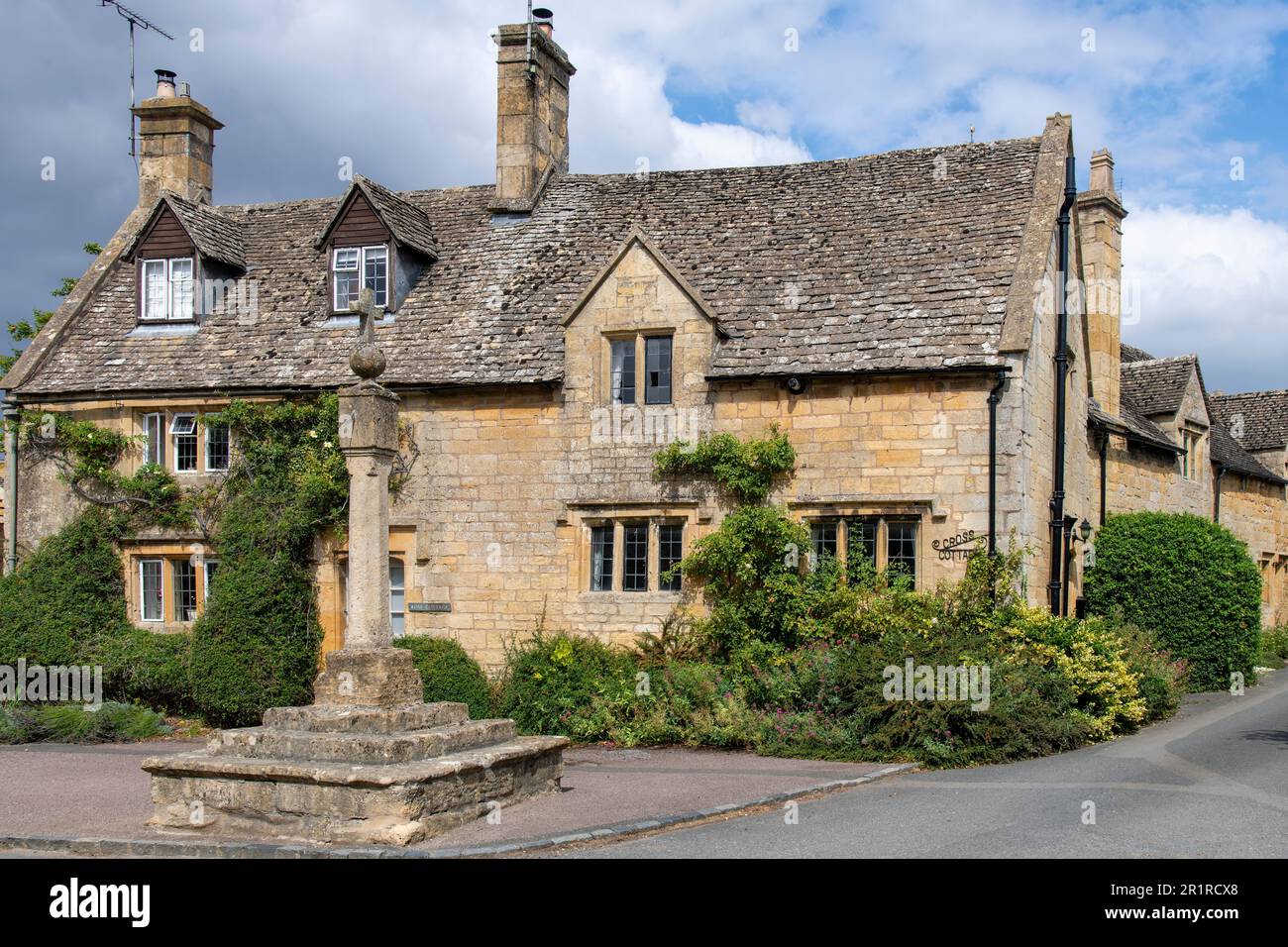 Broadway, UK-August 2022; View along High Street with typical Cotswolds ...