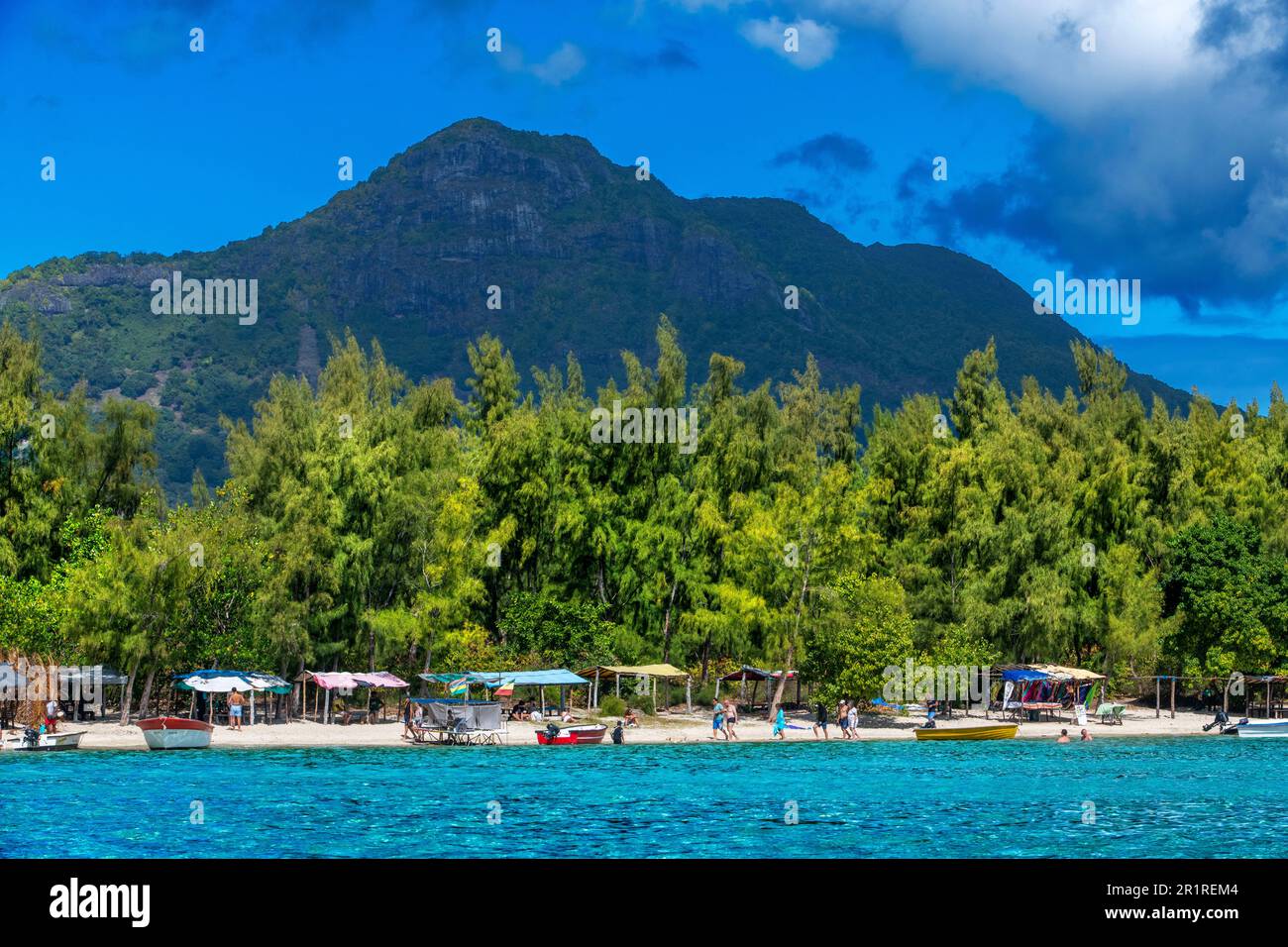 Ile aux benetier hi-res stock photography and images - Alamy