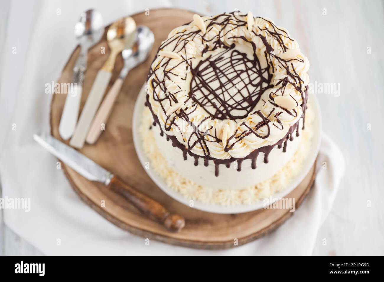Overhead view of a chocolate layer cake with buttercream icing Stock ...