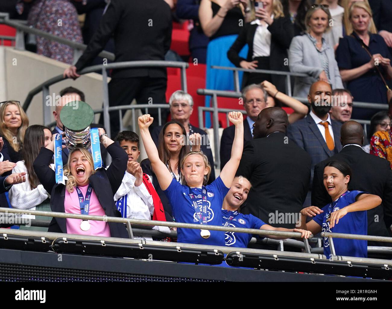 Chelsea manager Emma Hayes, Erin Cuthbert and Sam Kerr celebrate with ...