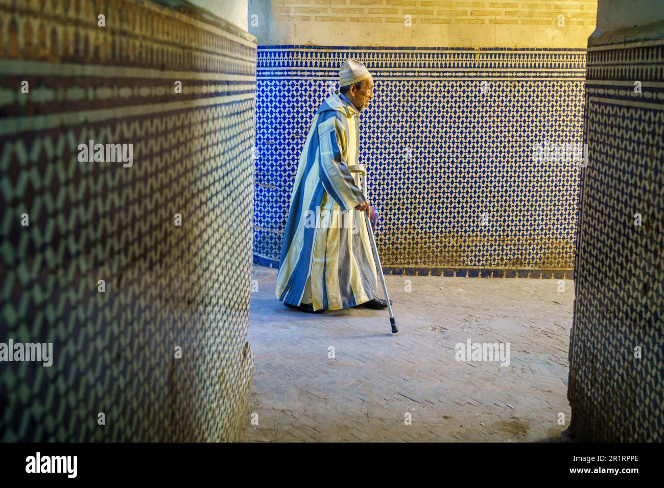 Fez alley hi-res stock photography and images - Alamy