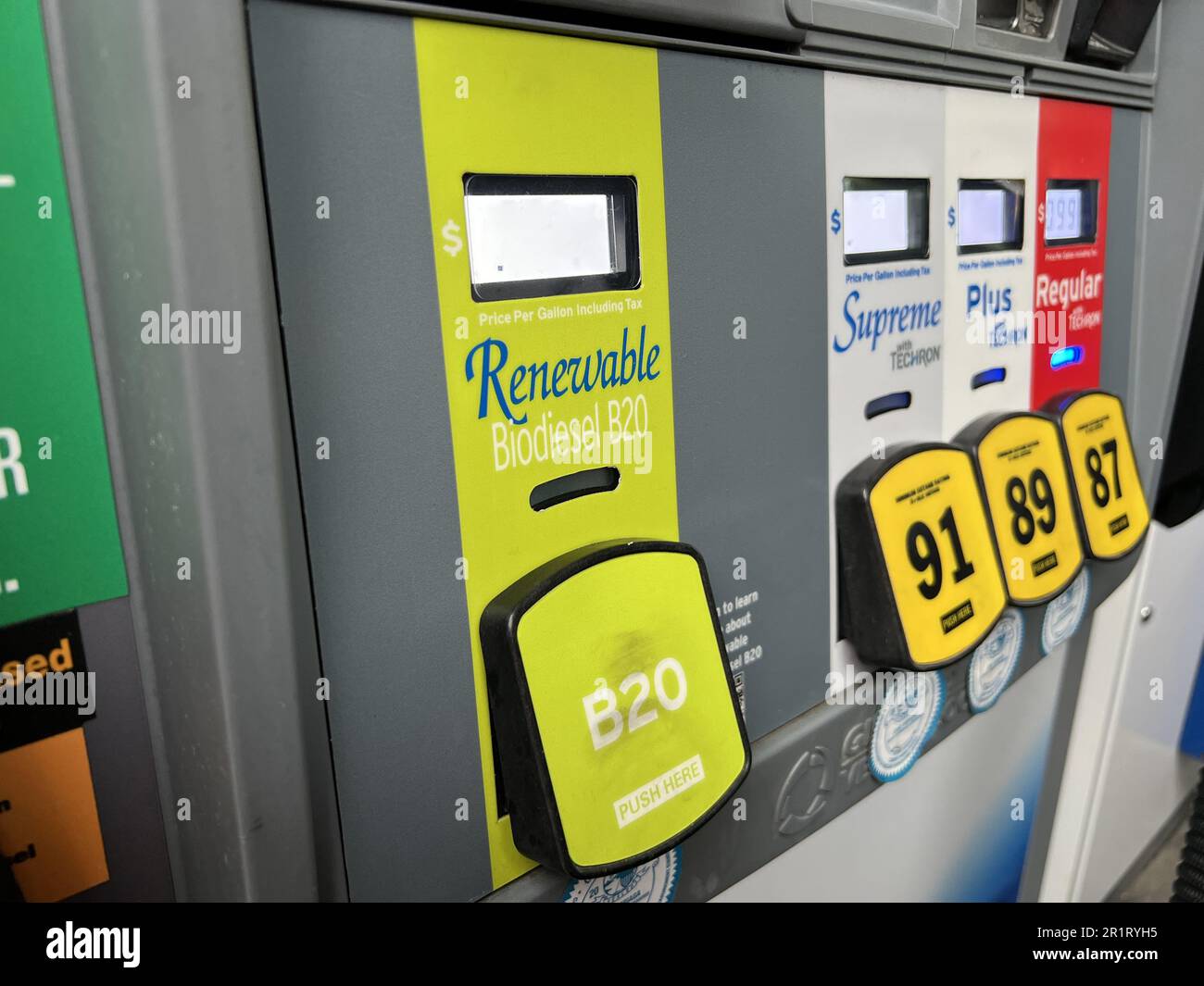 United States. 12th Apr, 2023. Gas pump with renewable biodiesel B20 ...