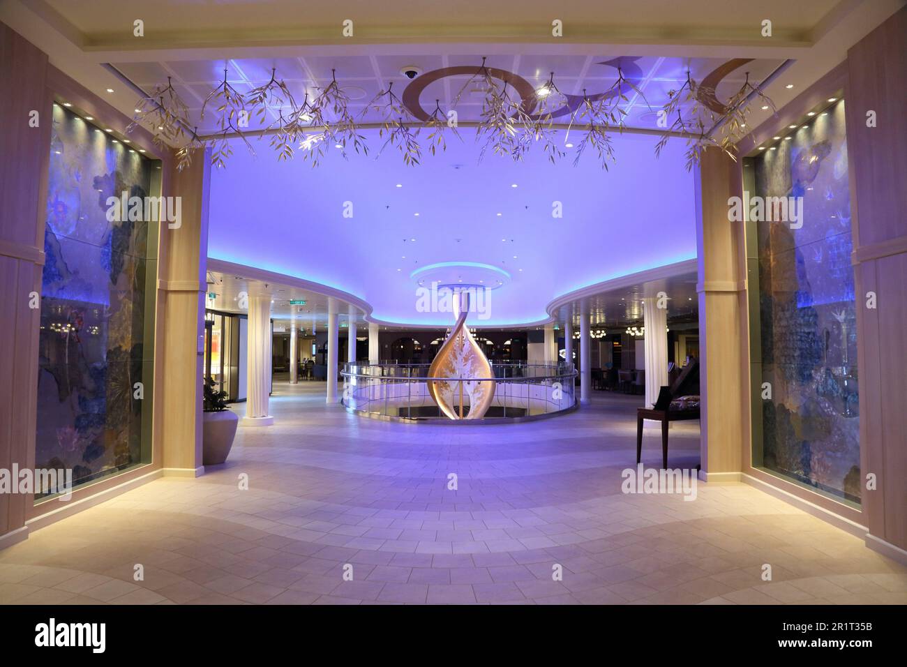 Royal caribbean asia hi-res stock photography and images - Alamy