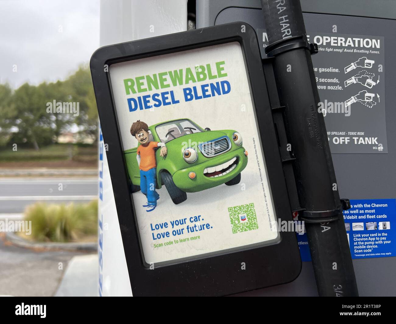 United States. 12th Apr, 2023. Gas pump with renewable biodiesel B20 ...