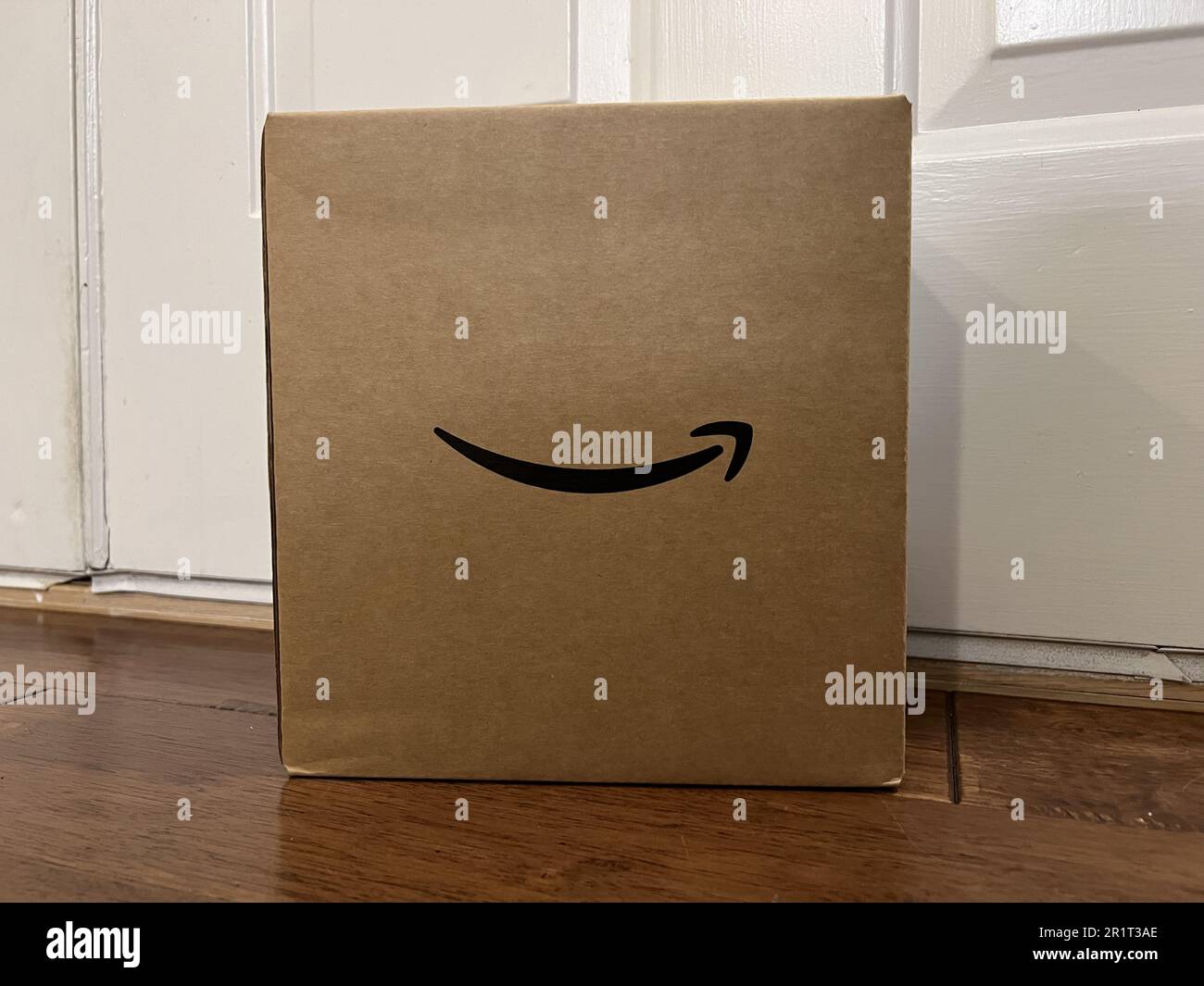 Amazons arrow hi-res stock photography and images - Alamy