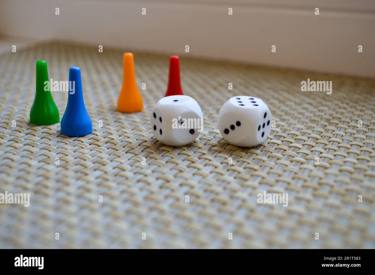 Dice Board Games Wallpaper